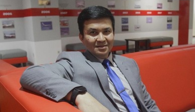 Wamildan Tsani Resmi Jadi Dirut Baru Garuda Indonesia - Nasional ...